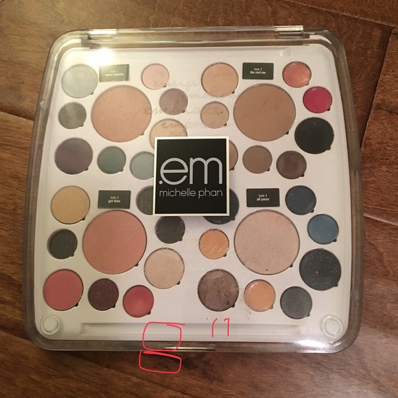 michelle phan | Makeup | Em Michelle Phan Set Palette 4 Diffrent Looks ...
